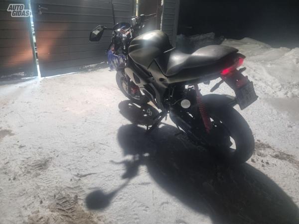 Gilera DNA 2005 Klaipėda, ar dzinēja tilpumu 0.00 L un nobraukumu 0 tūkst. km par 900 €, foto 5 vietnē AUTOMOTO.COM.LV