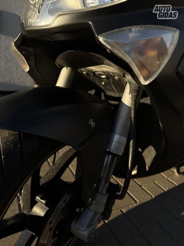 Black Gilera Runner 2006 in Kaunas, with an engine capacity of 0.05 L and mileage of 0 thousand km for 1500 €, photo 5 on AUTOMOTO.COM.LV