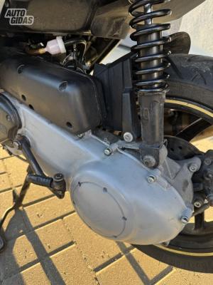 Black Gilera Runner 2006 in Kaunas, with an engine capacity of 0.05 L and mileage of 0 thousand km for 1500 €, photo 7 on AUTOMOTO.COM.LV