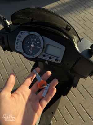 Black Gilera Runner 2006 in Kaunas, with an engine capacity of 0.05 L and mileage of 0 thousand km for 1500 €, photo 16 on AUTOMOTO.COM.LV