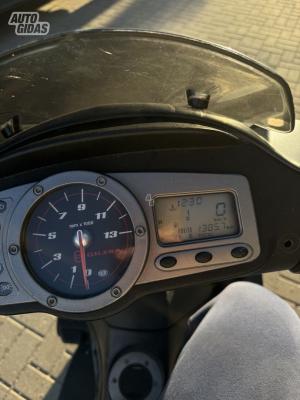 Black Gilera Runner 2006 in Kaunas, with an engine capacity of 0.05 L and mileage of 0 thousand km for 1500 €, photo 18 on AUTOMOTO.COM.LV