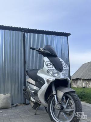 Black Gilera Runner 2008 in Telschi, with an engine capacity of 0.05 L and mileage of 10 thousand km for 550 €, photo  on AUTOMOTO.COM.LV