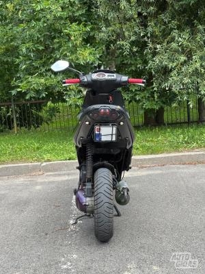 Black Gilera Runner 2008 in Vilnius, with an engine capacity of 0.05 L and mileage of 14 thousand km for 1300 €, photo 6 on AUTOMOTO.COM.LV