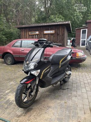 Melns Gilera Runner 2012 Klaipėda, ar dzinēja tilpumu 0.05 L un nobraukumu 10 tūkst. km par 800 €, foto 3 vietnē AUTOMOTO.COM.LV