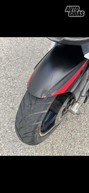 Melns Gilera Runner 2012 Klaipėda, ar dzinēja tilpumu 0.05 L un nobraukumu 10 tūkst. km par 800 €, foto 10 vietnē AUTOMOTO.COM.LV
