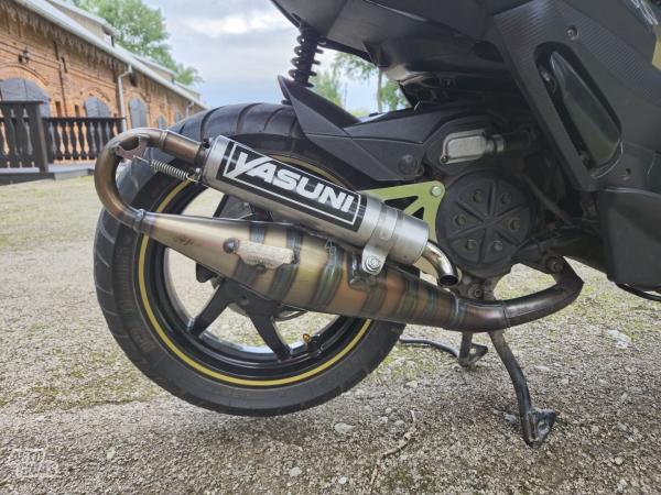 Melns Gilera Runner 2014 Šakiai, ar dzinēja tilpumu 0.05 L un nobraukumu 15 tūkst. km par 1900 €, foto 5 vietnē AUTOMOTO.COM.LV