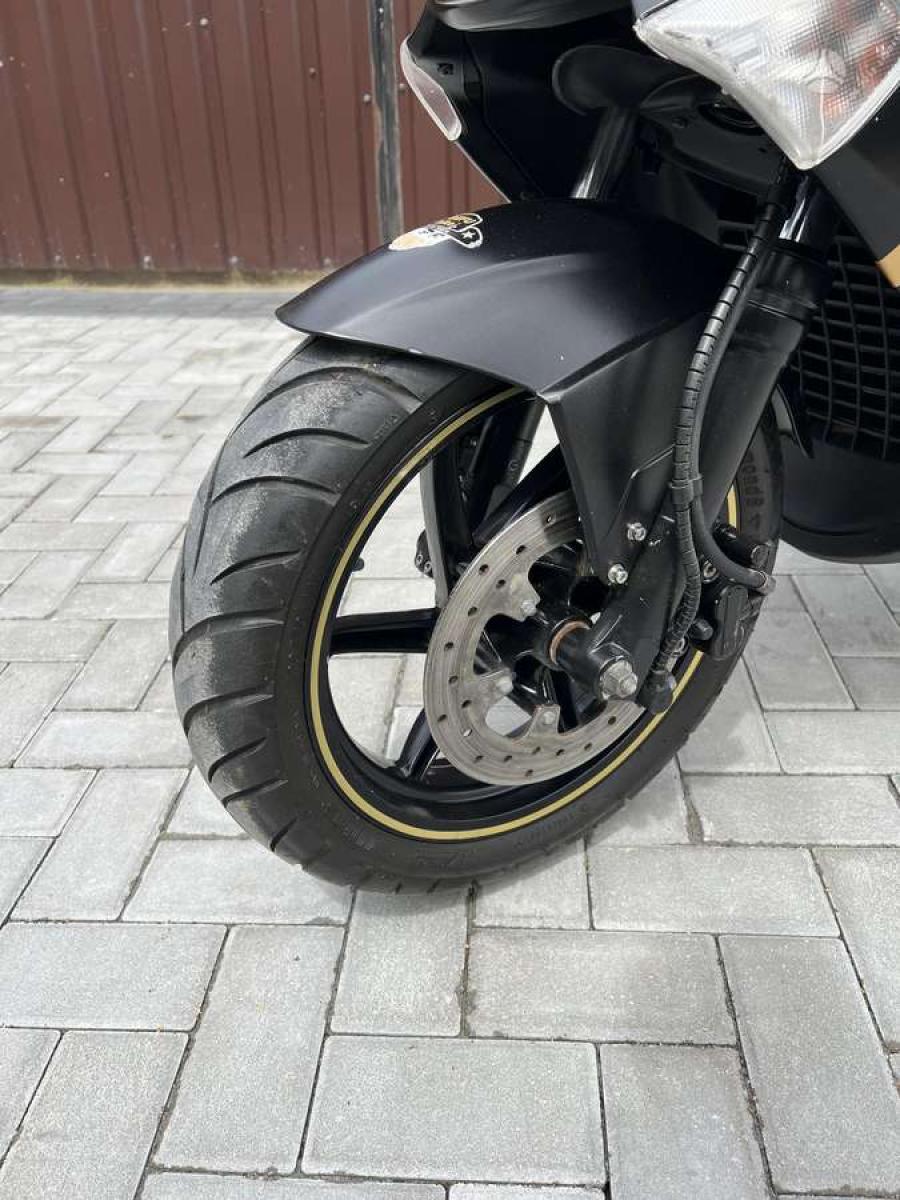 Черный Gilera Runner 2016 в Каунас, объемом двигателя 49.00 л и пробегом 8 тыс. км за 1450 €, фото 12 на AUTOMOTO.COM.LV