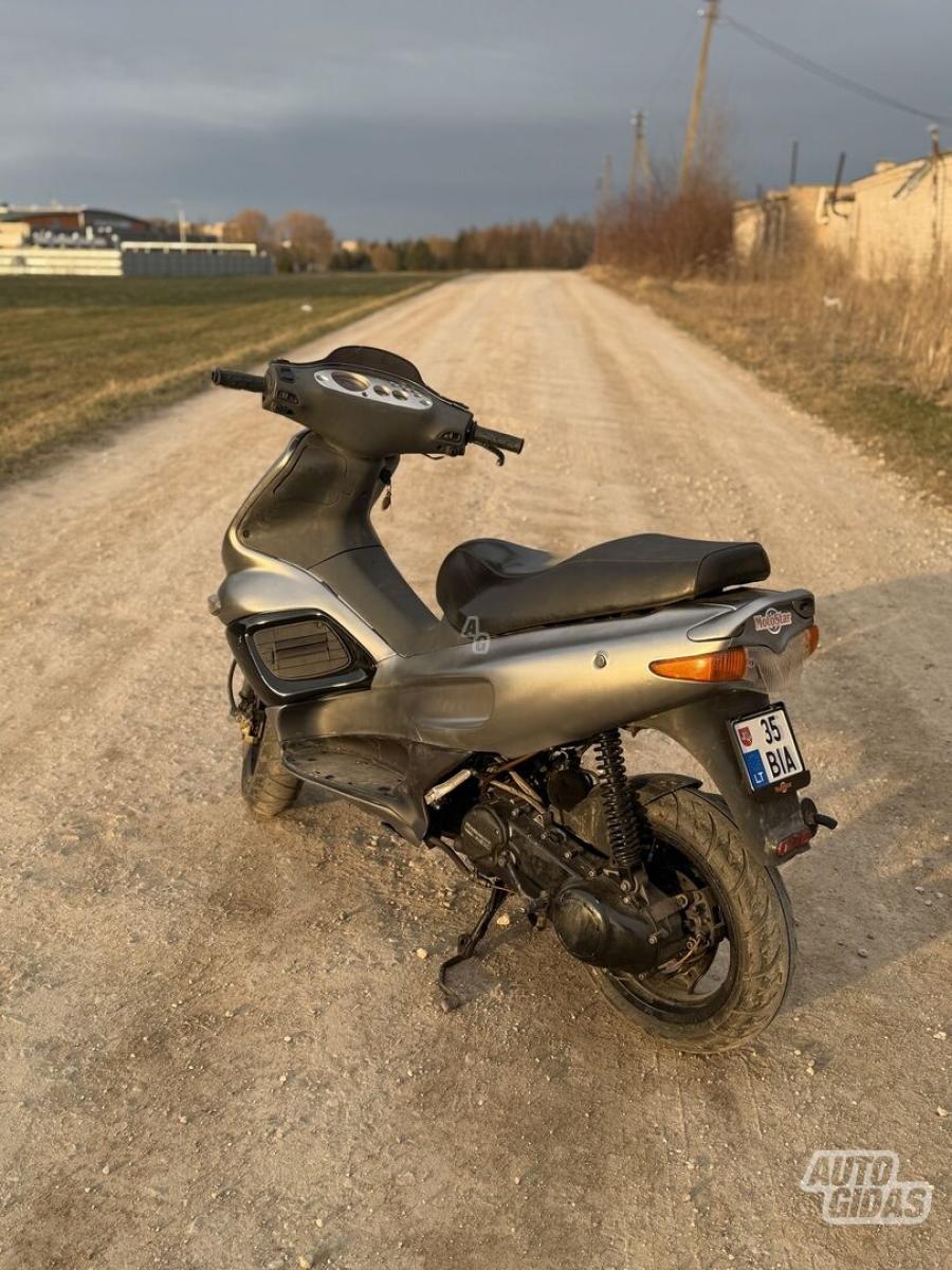 Grey Gilera Runner 2003 in Pasvalys, with an engine capacity of 0.05 L and mileage of 24 thousand km for 800 €, photo 6 on AUTOMOTO.COM.LV