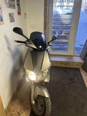 Grey Gilera Runner 2006 in Vilnius, with an engine capacity of 0.13 L and mileage of 9 thousand km for 1450 €, photo 3 on AUTOMOTO.COM.LV