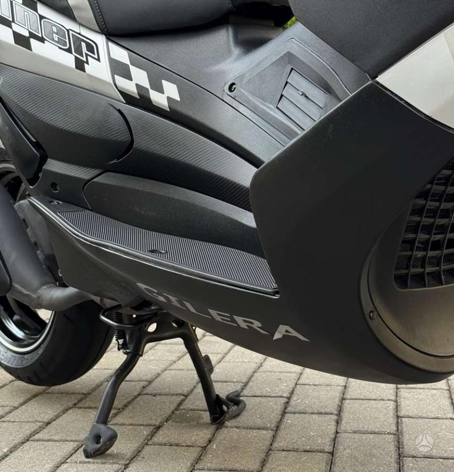 Grey Gilera Runner 2016 in Marijampole, with an engine capacity of 49.00 L and mileage of 13 thousand km for 1550 €, photo 15 on AUTOMOTO.COM.LV