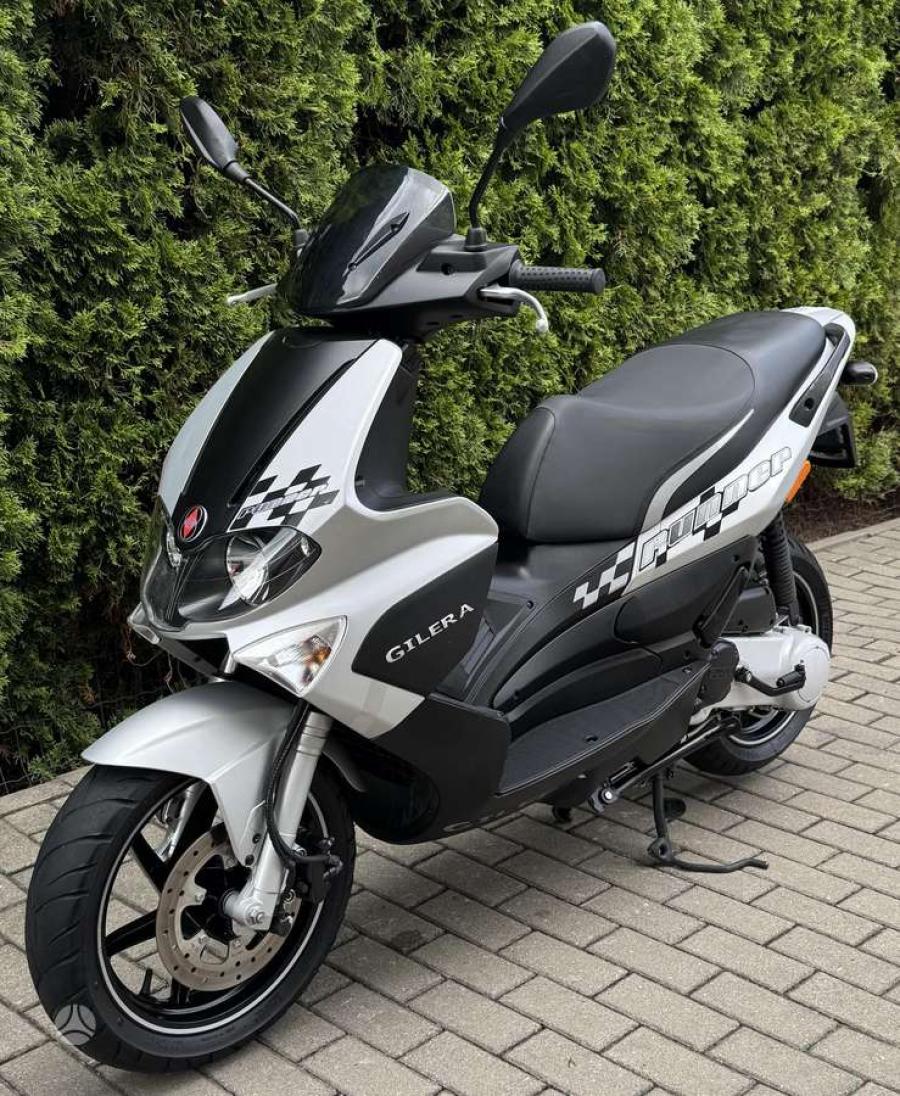 Grey Gilera Runner 2016 in Marijampole, with an engine capacity of 49.00 L and mileage of 13 thousand km for 1550 €, photo 26 on AUTOMOTO.COM.LV