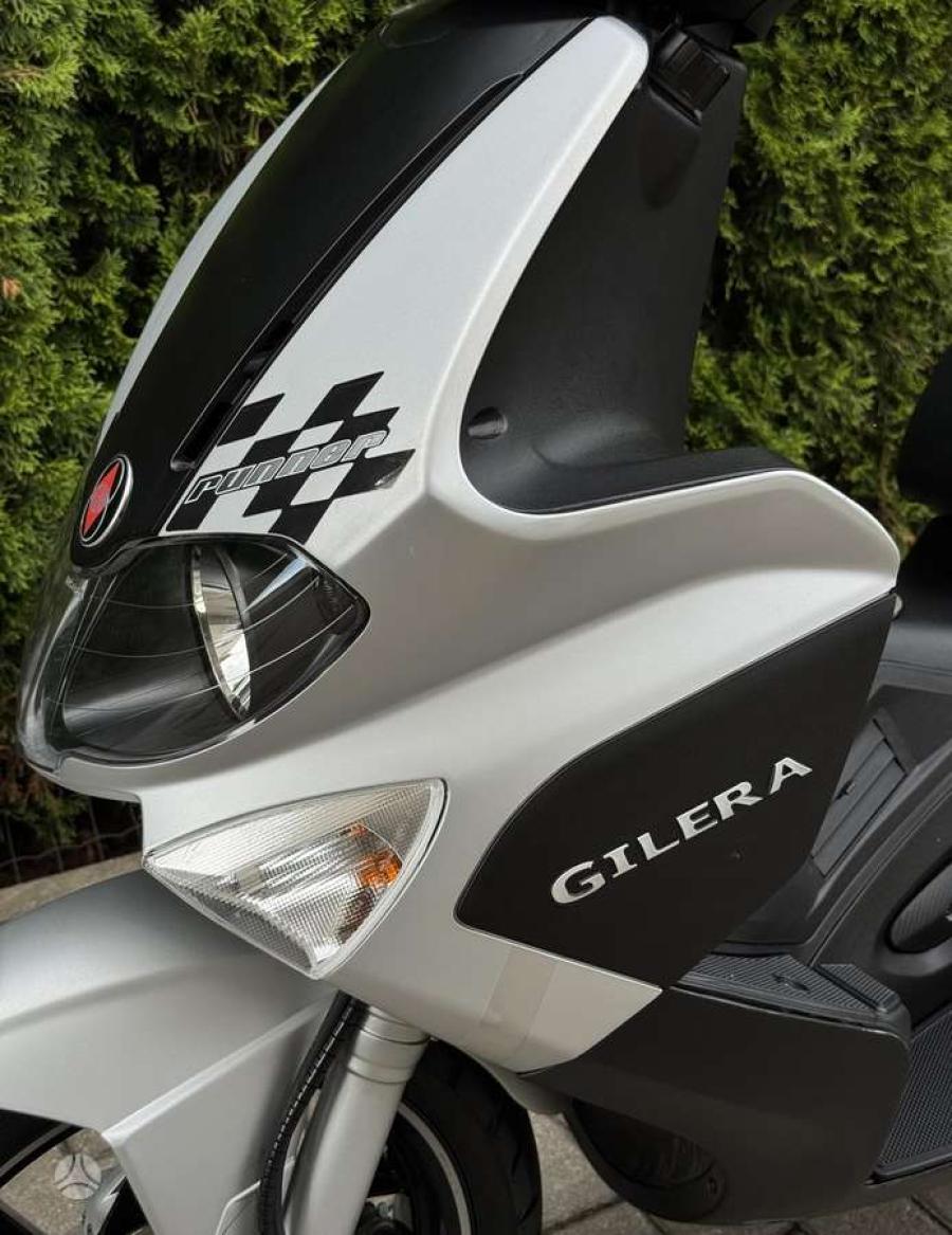 Grey Gilera Runner 2016 in Marijampole, with an engine capacity of 49.00 L and mileage of 13 thousand km for 1550 €, photo 36 on AUTOMOTO.COM.LV