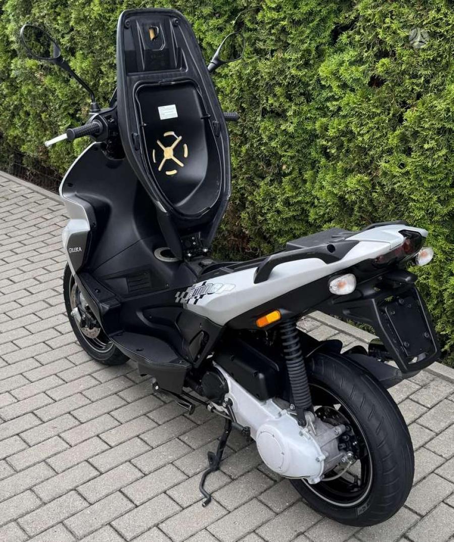 Grey Gilera Runner 2016 in Marijampole, with an engine capacity of 49.00 L and mileage of 13 thousand km for 1550 €, photo 42 on AUTOMOTO.COM.LV