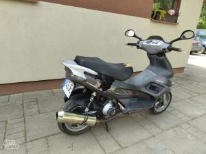 Gilera Runner 2004 Klaipėda, ar dzinēja tilpumu 0.12 L un nobraukumu 12 tūkst. km par 1100 €, foto 4 vietnē AUTOMOTO.COM.LV