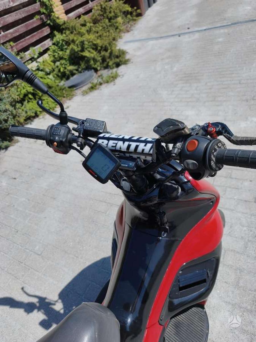 Gilera Runner 2004 Klaipėda, ar dzinēja tilpumu 0.13 L un nobraukumu 1 tūkst. km par 1100 €, foto 10 vietnē AUTOMOTO.COM.LV
