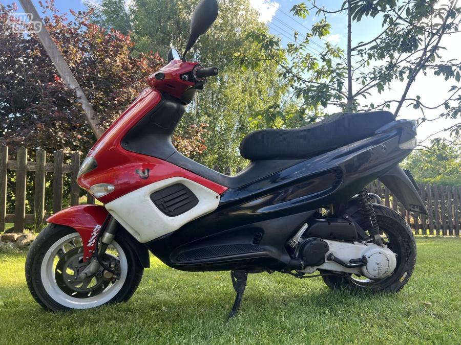 Gilera Runner 2005 Viļņa, ar dzinēja tilpumu 0.00 L un nobraukumu 0 tūkst. km par 850 €, foto 1 vietnē AUTOMOTO.COM.LV