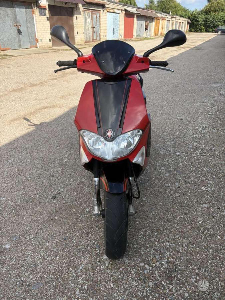 Gilera Runner 2006 in Kretinga, with an engine capacity of 70.00 L and mileage of 4 thousand km for 900 €, photo 1 on AUTOMOTO.COM.LV