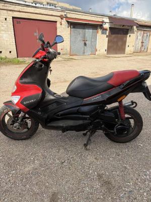 Gilera Runner 2006 in Kretinga, with an engine capacity of 70.00 L and mileage of 4 thousand km for 900 €, photo 4 on AUTOMOTO.COM.LV