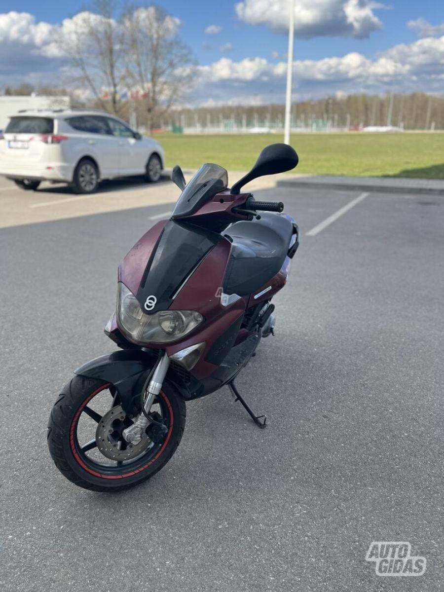 Gilera Runner 2007 Kauņa, ar dzinēja tilpumu 0.00 L un nobraukumu 0 tūkst. km par 1050 €, foto 1 vietnē AUTOMOTO.COM.LV