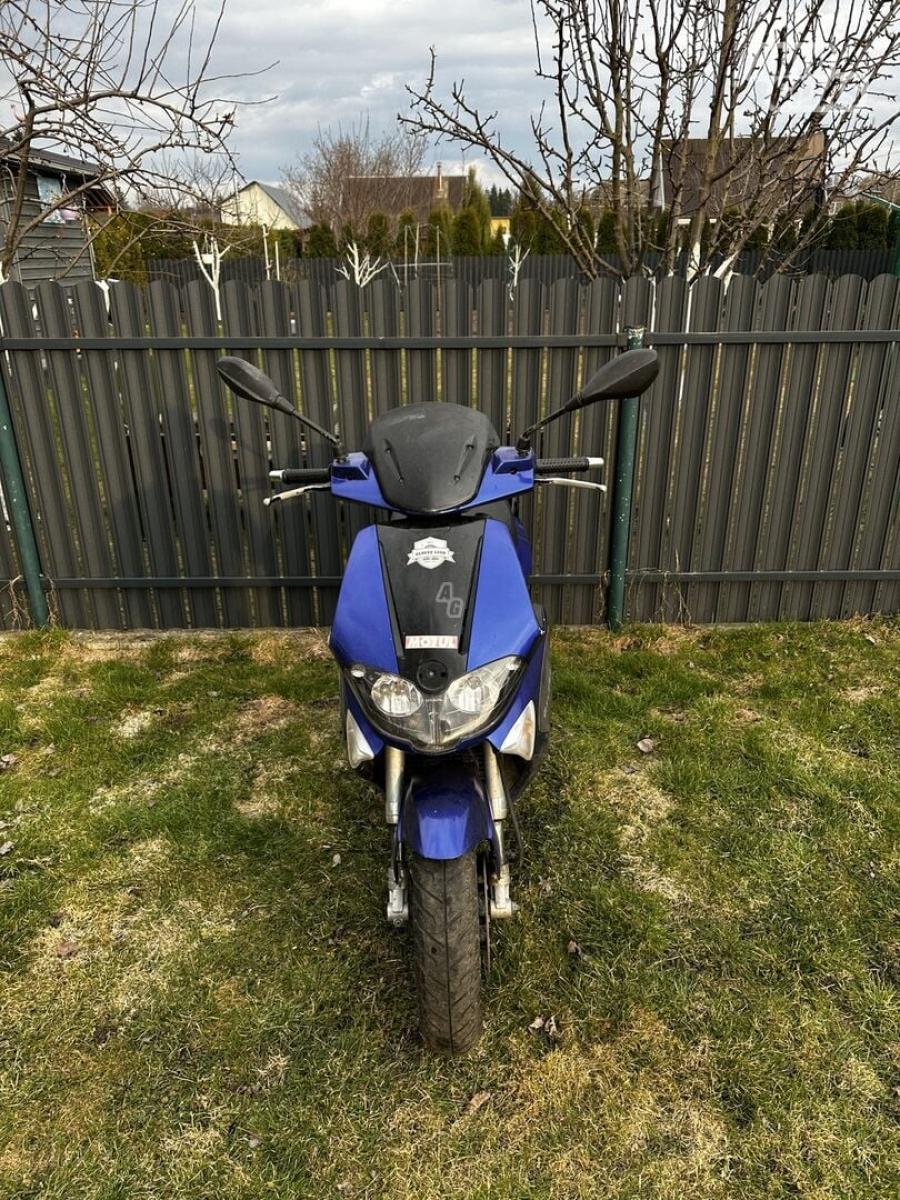 Gilera Runner 2007 в Каунас, объемом двигателя 0.05 л и пробегом 0 тыс. км за 950 €, фото 4 на AUTOMOTO.COM.LV