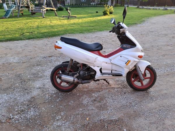 Gilera Runner 2007 in Kretinga, with an engine capacity of 0.00 L and mileage of 0 thousand km for 1000 €, photo 4 on AUTOMOTO.COM.LV