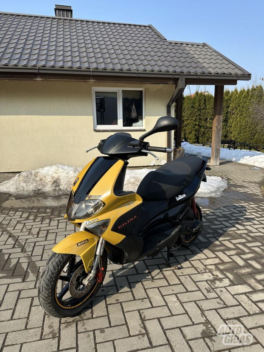 Gilera Runner 2008 Anykščiai, ar dzinēja tilpumu 0.00 L un nobraukumu 0 tūkst. km par 650 €, foto 4 vietnē AUTOMOTO.COM.LV