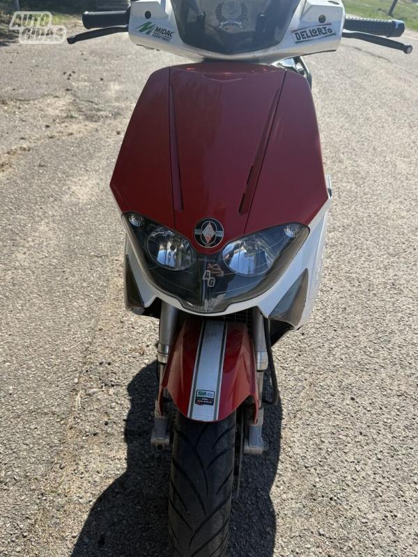 Gilera Runner 2009 in Kaisiadorys, with an engine capacity of 0.05 L and mileage of 18 thousand km for 1350 €, photo 6 on AUTOMOTO.COM.LV