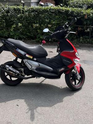 Gilera Runner 2009 Kauņa, ar dzinēja tilpumu 50.00 L un nobraukumu 22 tūkst. km par 1499 €, foto 12 vietnē AUTOMOTO.COM.LV