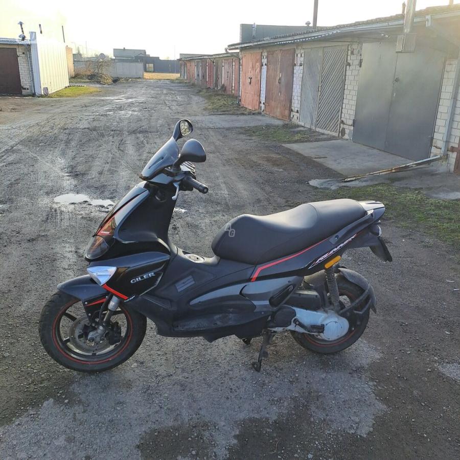 Gilera Runner 2011 Vilkaviškis, ar dzinēja tilpumu 0.00 L un nobraukumu 0 tūkst. km par 1000 €, foto 4 vietnē AUTOMOTO.COM.LV