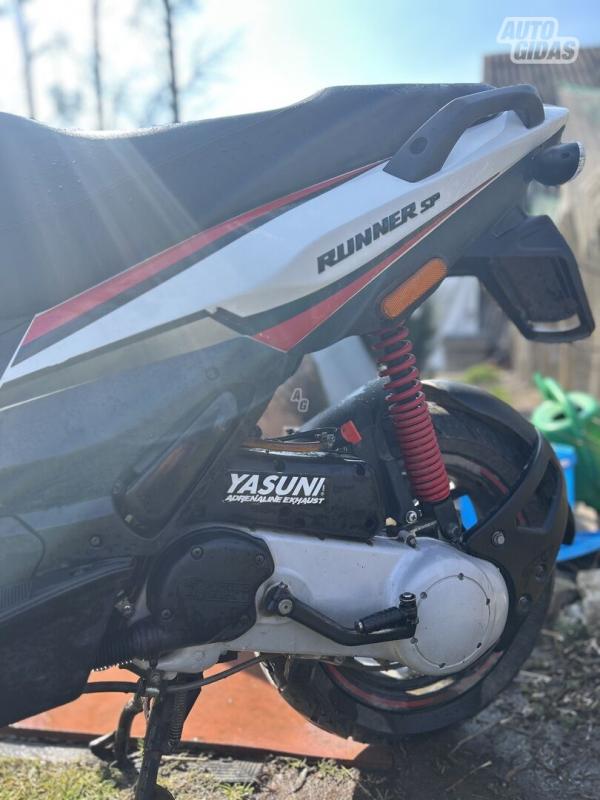 Gilera Runner 2013 Druskininkai, ar dzinēja tilpumu 0.00 L un nobraukumu 17 tūkst. km par 1000 €, foto 7 vietnē AUTOMOTO.COM.LV