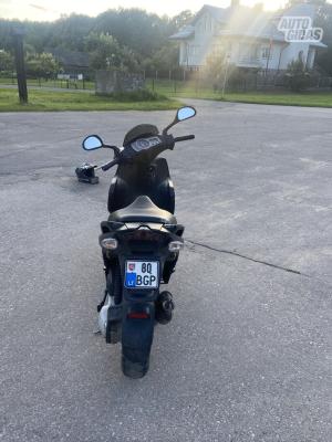 Gilera Runner 2013 Kauņa, ar dzinēja tilpumu 0.00 L un nobraukumu 0 tūkst. km par 1350 €, foto 3 vietnē AUTOMOTO.COM.LV