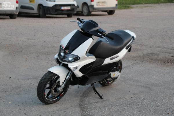 Gilera Runner 2013 в Вильнюс, объемом двигателя 0.05 л и пробегом 14 тыс. км за 1400 €, фото 8 на AUTOMOTO.COM.LV