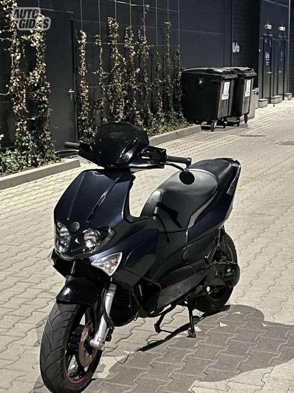 Gilera Runner 2016 Klaipėda, ar dzinēja tilpumu 0.05 L un nobraukumu 12 tūkst. km par 1600 €, foto 2 vietnē AUTOMOTO.COM.LV