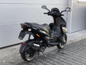 Gilera Runner 2017 в Вилкавишкис, объемом двигателя 49.00 л и пробегом 3 тыс. км за 1050 €, фото 2 на AUTOMOTO.COM.LV