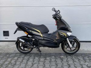 Gilera Runner 2017 в Вилкавишкис, объемом двигателя 49.00 л и пробегом 3 тыс. км за 1050 €, фото 3 на AUTOMOTO.COM.LV
