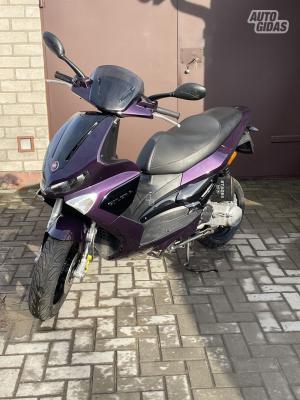 Violet Gilera Runner 2007 in Vilnius, with an engine capacity of 0.05 L and mileage of 16 thousand km for 1555 €, photo  on AUTOMOTO.COM.LV