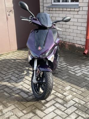 Violets Gilera Runner 2007 Viļņa, ar dzinēja tilpumu 0.05 L un nobraukumu 16 tūkst. km par 1555 €, foto 2 vietnē AUTOMOTO.COM.LV
