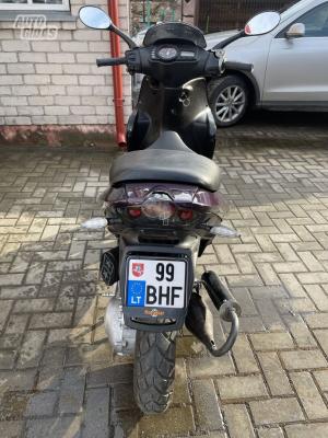 Violets Gilera Runner 2007 Viļņa, ar dzinēja tilpumu 0.05 L un nobraukumu 16 tūkst. km par 1555 €, foto 22 vietnē AUTOMOTO.COM.LV