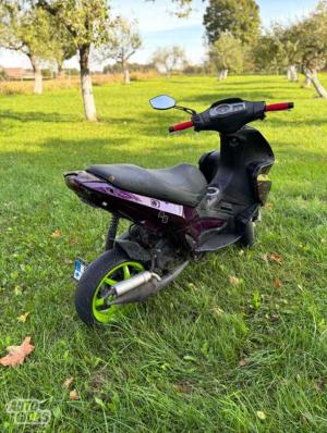 Violet Gilera Runner 2008 in Vilnius, with an engine capacity of 0.05 L and mileage of 13 thousand km for 1050 €, photo 5 on AUTOMOTO.COM.LV