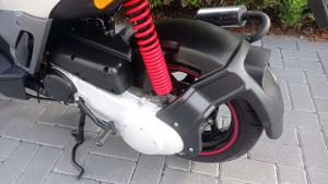Белый Gilera Runner 2014 в Вевис, объемом двигателя 49.00 л и пробегом 14 тыс. км за 1250 €, фото 8 на AUTOMOTO.COM.LV