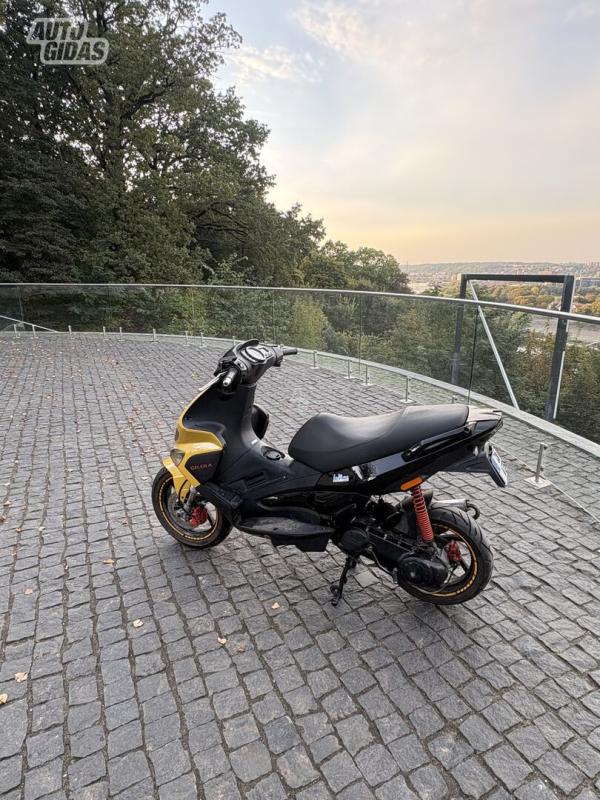 Dzeltens Gilera Runner 2008 Kauņa, ar dzinēja tilpumu 0.07 L un nobraukumu 22 tūkst. km par 925 €, foto 5 vietnē AUTOMOTO.COM.LV