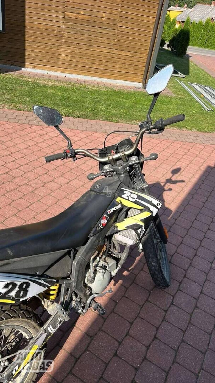 Gilera SMT 2012 Mažeikiai, ar dzinēja tilpumu 0.05 L un nobraukumu 0 tūkst. km par 1150 €, foto 4 vietnē AUTOMOTO.COM.LV