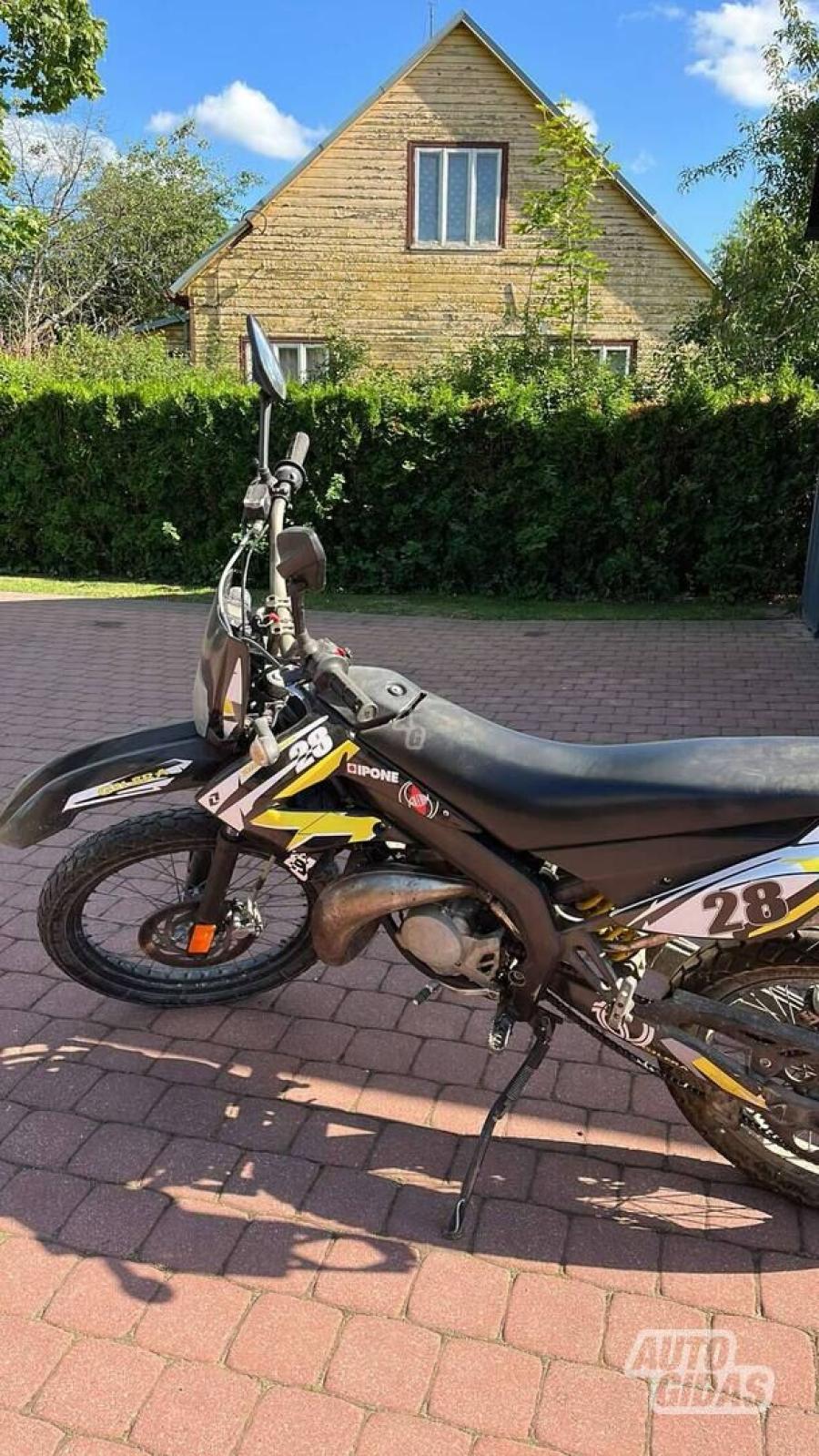 Gilera SMT 2012 Mažeikiai, ar dzinēja tilpumu 0.05 L un nobraukumu 0 tūkst. km par 1150 €, foto 8 vietnē AUTOMOTO.COM.LV