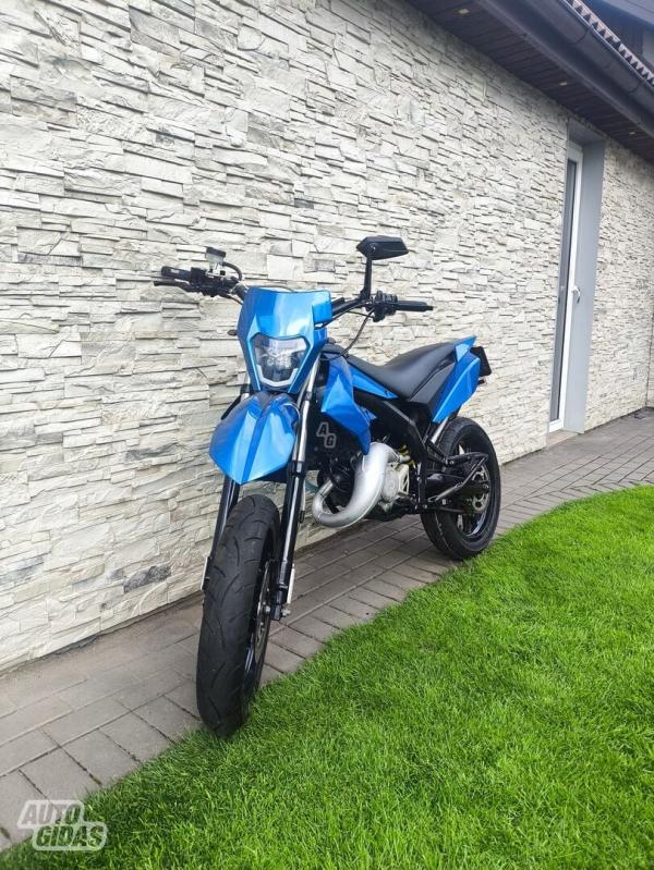 Gilera SMT 2012 Viļņa, ar dzinēja tilpumu 0.00 L un nobraukumu 0 tūkst. km par 1050 €, foto 1 vietnē AUTOMOTO.COM.LV