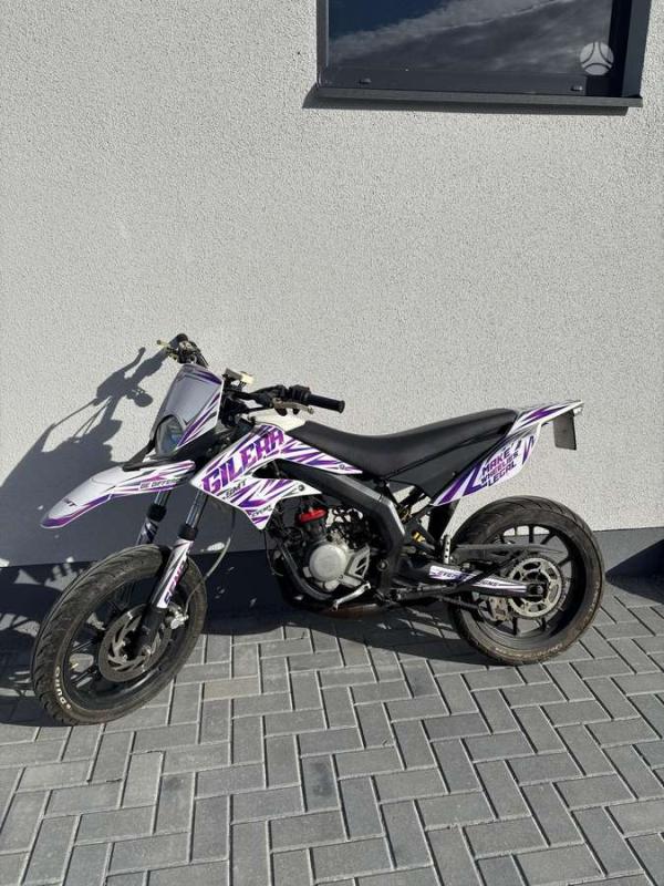Gilera SMT 2014 in Raseiniai, with an engine capacity of 50.00 L and mileage of 25 thousand km for 2350 €, photo 1 on AUTOMOTO.COM.LV