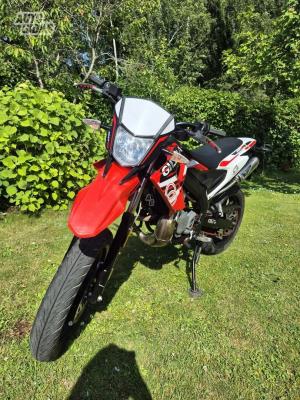 Gilera SMT 2018 in Utena, with an engine capacity of 0.05 L and mileage of 17 thousand km for 1750 €, photo 3 on AUTOMOTO.COM.LV