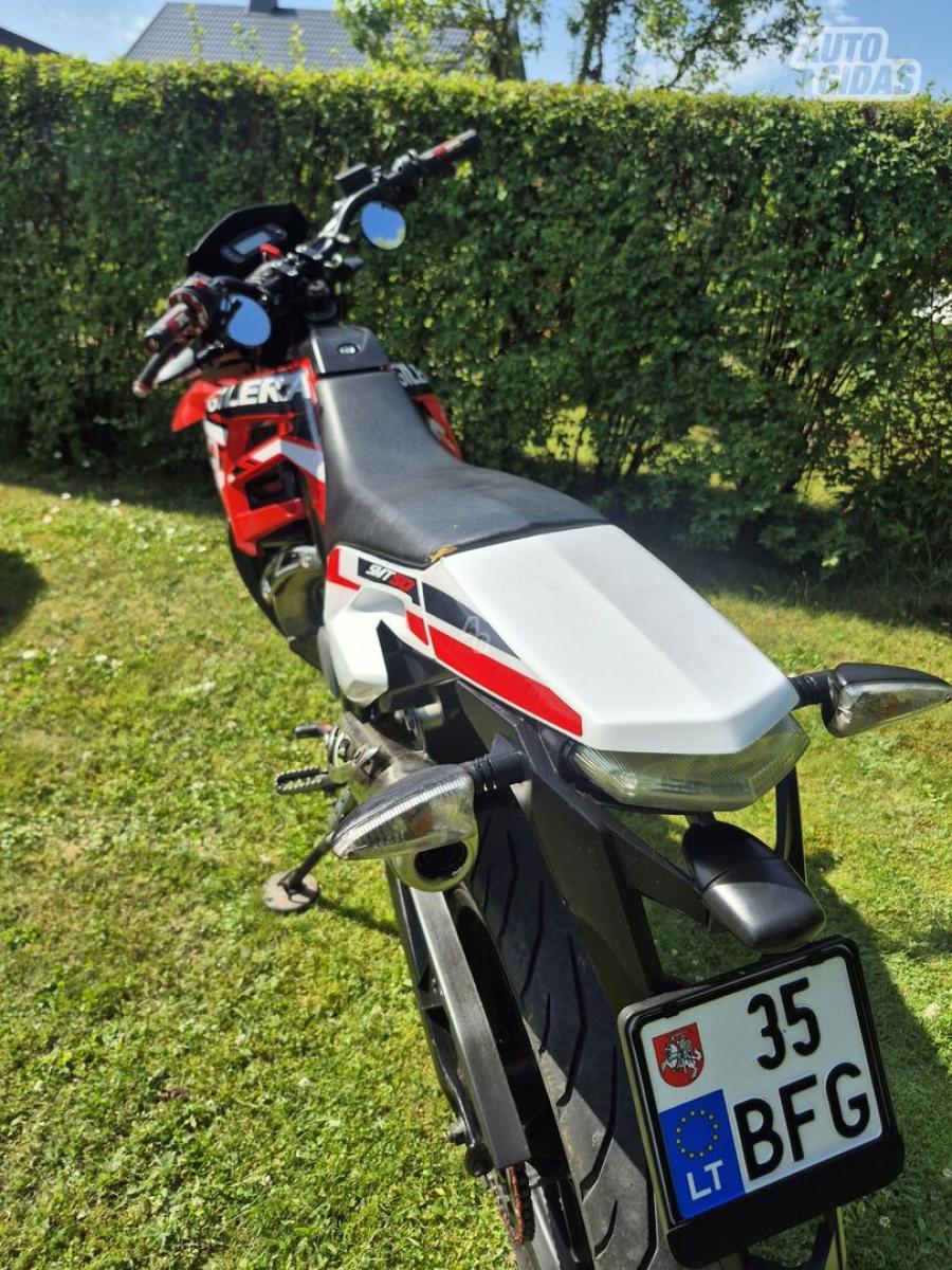 Gilera SMT 2018 in Utena, with an engine capacity of 0.05 L and mileage of 17 thousand km for 1750 €, photo 5 on AUTOMOTO.COM.LV