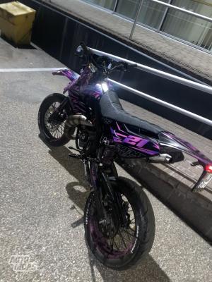 Violets Gilera SMT 2008 Alīta, ar dzinēja tilpumu 0.05 L un nobraukumu 10 tūkst. km par 1850 €, foto 4 vietnē AUTOMOTO.COM.LV