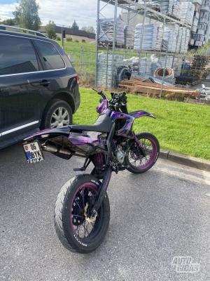 Violets Gilera SMT 2008 Alīta, ar dzinēja tilpumu 0.05 L un nobraukumu 10 tūkst. km par 1850 €, foto 6 vietnē AUTOMOTO.COM.LV