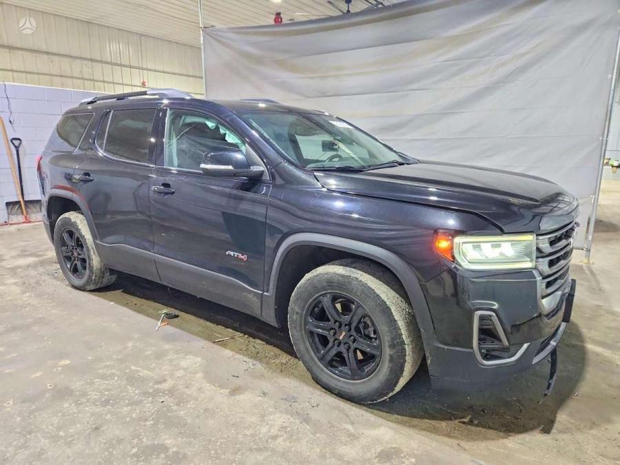 Black GMC Acadia 2021 in Klaipeda, with an engine capacity of 3.60 L and mileage of 97 thousand km for 17500 €, photo 4 on AUTOMOTO.COM.LV